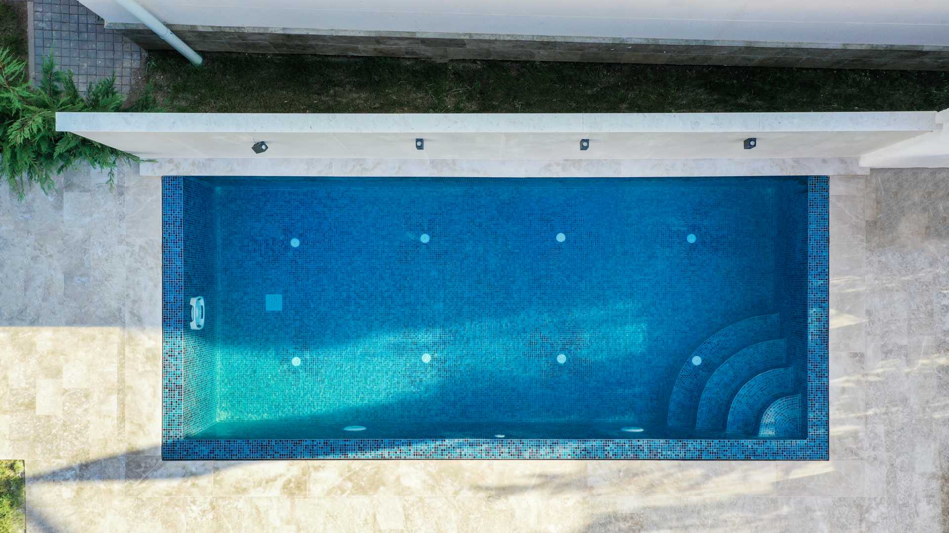 Private Pool – Royal Green Residence – Aqua Comfort